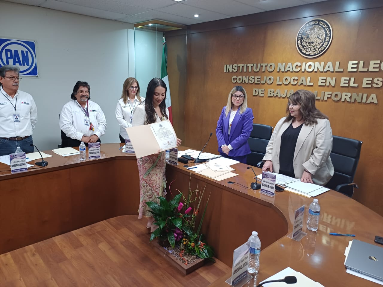 Recibe Julieta Ramírez, constancia de mayoría como Senadora de BC - Lado.mx